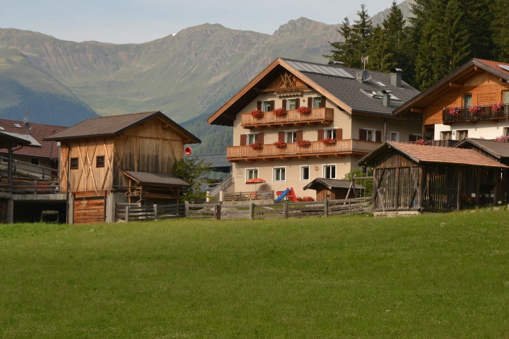 Haus Schaller -Ferienwohnung Talblick - Valle di Casies