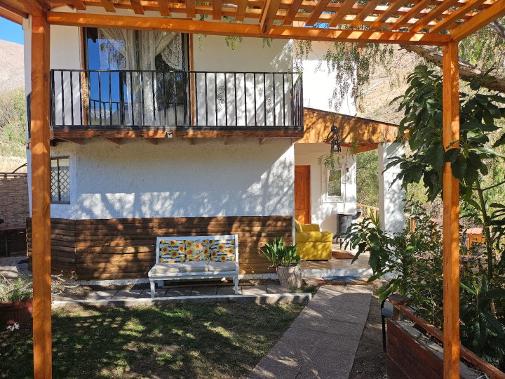 Casa Familiar Acogedora - Paiguano