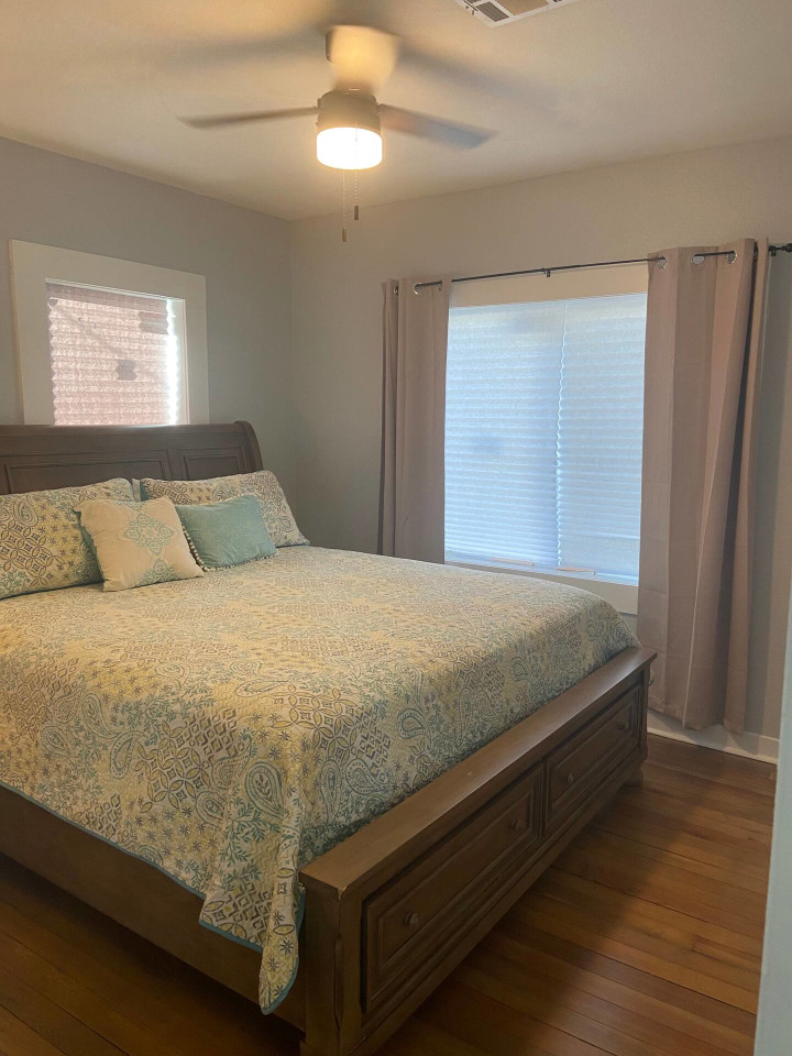 Bright Cheerful 2bd/1ba Home Centrally Located! - 엘파소