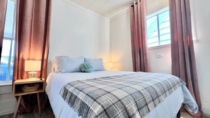 Cozy Upstairs Studio In Downtown - Fort Bragg