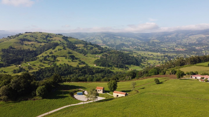 2 Cabañas De Lujo En Los Valles Pasiegos - Cantabrie