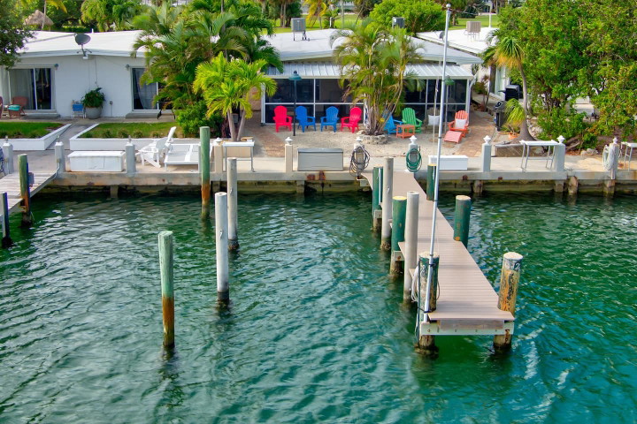 P14 - Charming 2 Bedroom, 2 Bath Waterfront Duplex - Key Colony Beach, FL