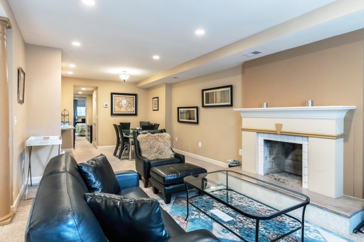Freshly Renovated 1 Bedroom In Historic Home- Convention Center/blagden Alley - Alexandria, VA