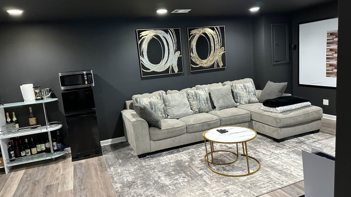 Modern Basement | Private Entry + Wi-fi + Smart Tv - Maryland (State)