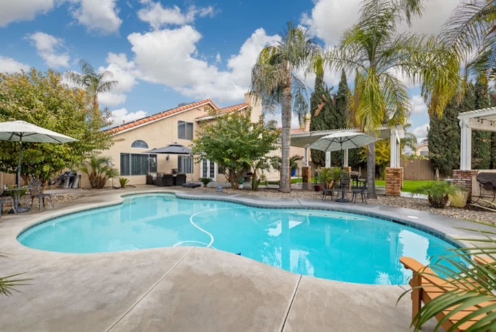 Relaxing Bakersfield Family Home With Pool - Bakersfield, CA