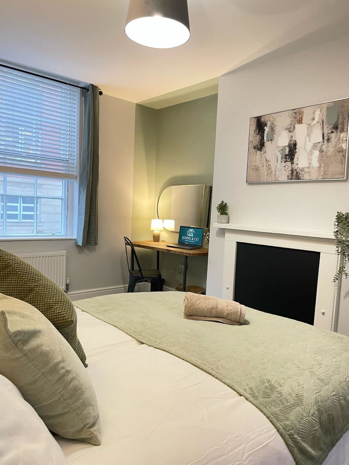 Deluxe 2 Bdr Luxury Flat | Free Parking - Nottingham
