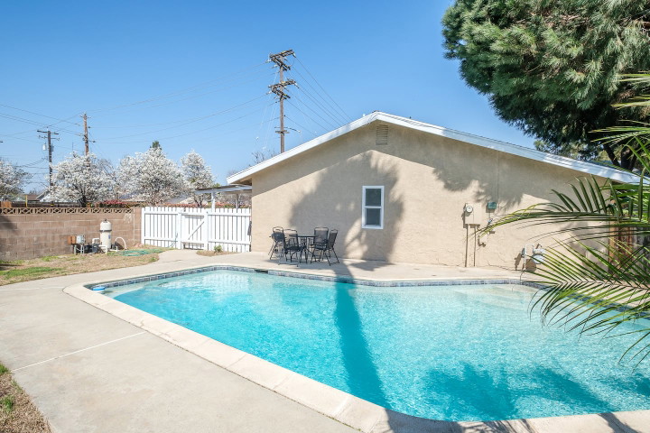 Spacious 3bed/2bth W Pool For Fun In Clovis - Fresno, CA