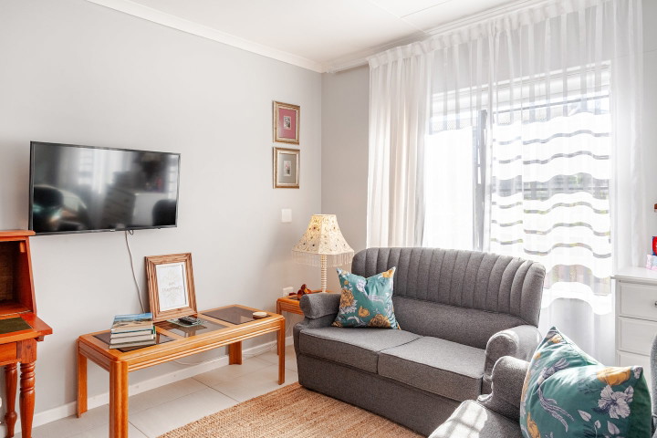 No L/shedding/free 55mbpswifi/near Beach/mall/hosp - South Africa