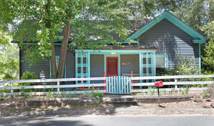 Vintage Cottage Less Than 3 Mi From Duke Hospital - Chapel Hill, NC