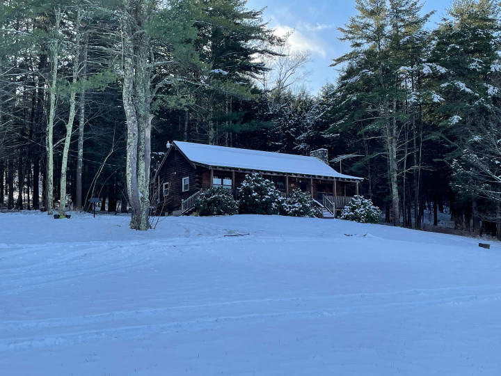 Rustic Retreat: Cozy Cabin In The Woods - Granville, NY