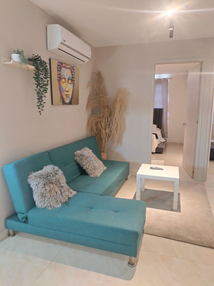 Comfortable Apartment With A Terrace. - Cali