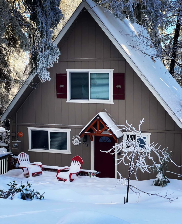 The Lazy Bear Lodge - Lake Arrowhead, CA