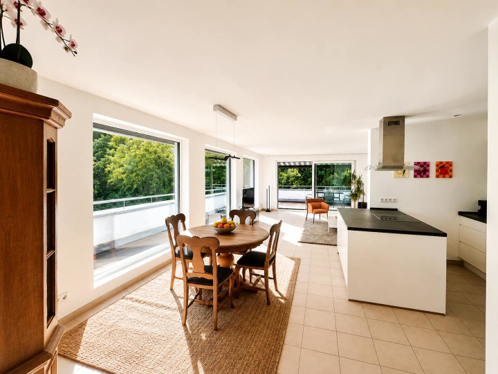 Helle 90qm Wohnung | Terrasse | Parkplatz | D-dorf - Neuss