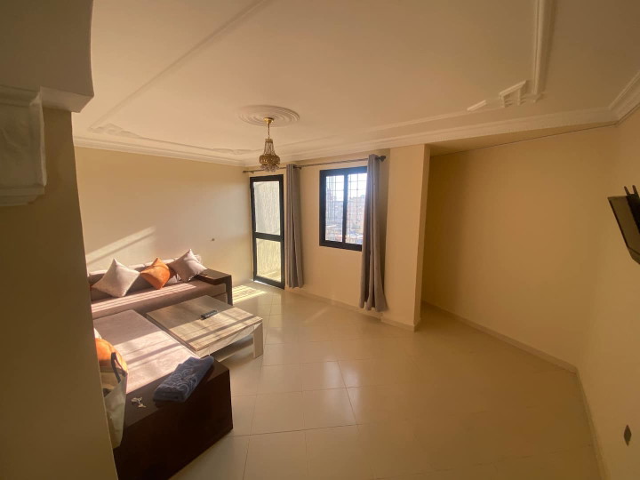 Très Bel Et Spacieux Appartement - Oujda