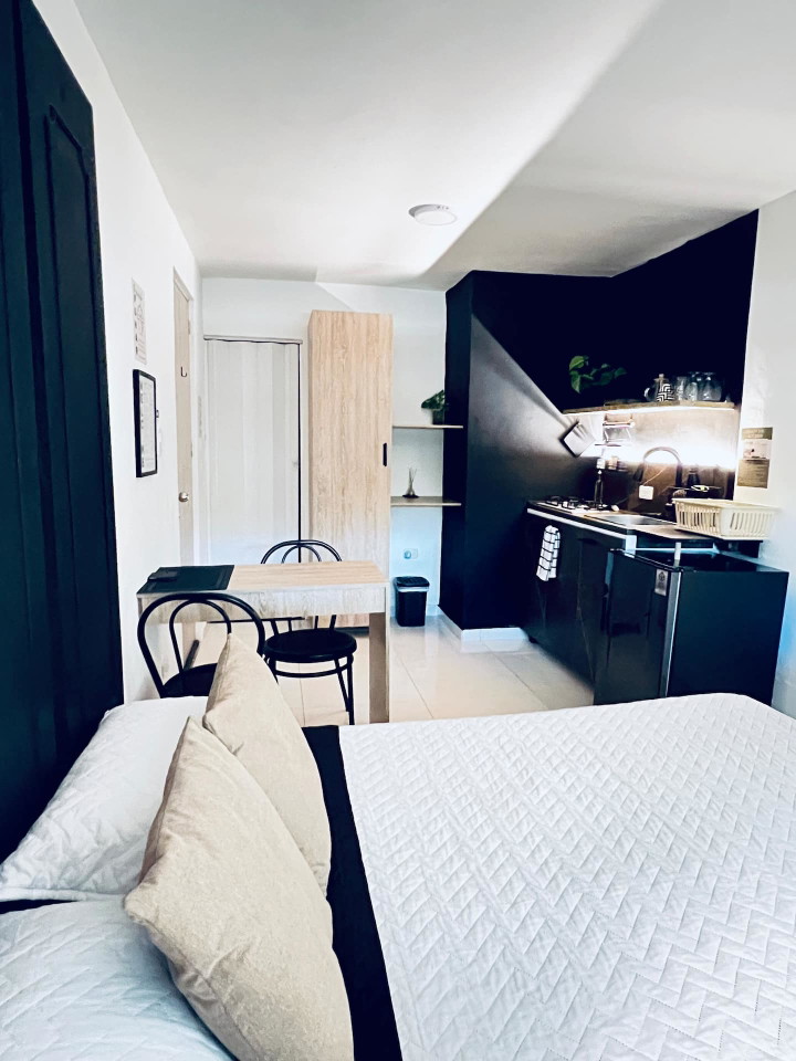 Picasso Escape; Close To Parque De Los Novios. - Santa Marta