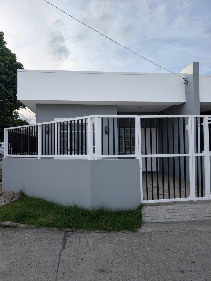 Entire Home/netflix/ac/wash/dyer/ Unit 1 - Daet