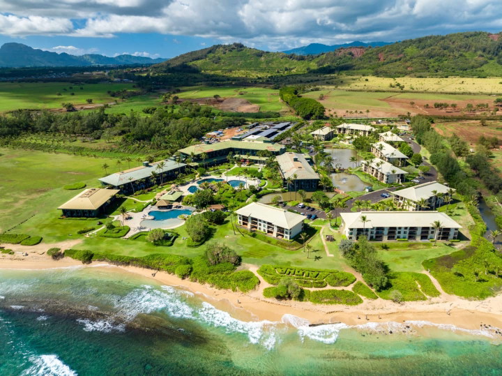 Kauai Beachfront Resort W/4 Pools & Slides - Kauai, HI