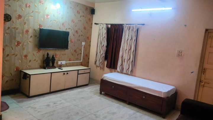 Atithi Homestay2.5 Km From Station 2bhk Ac Wifi - Solapur