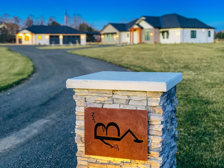 Lazy B Cottage | Southside Wine Country Retreat - Walla Walla, WA