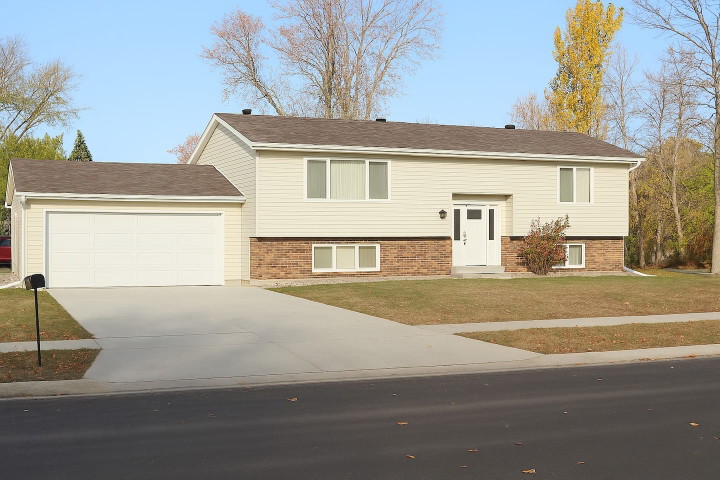 2203 N. State - Upper Level - Aberdeen, SD