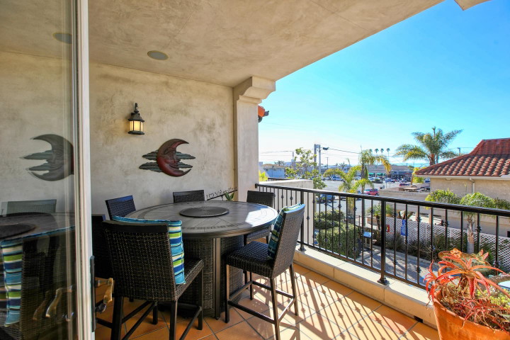 Valentina Suite 202 A Luxury 3-bedroom Ocean View - Pismo Beach, CA