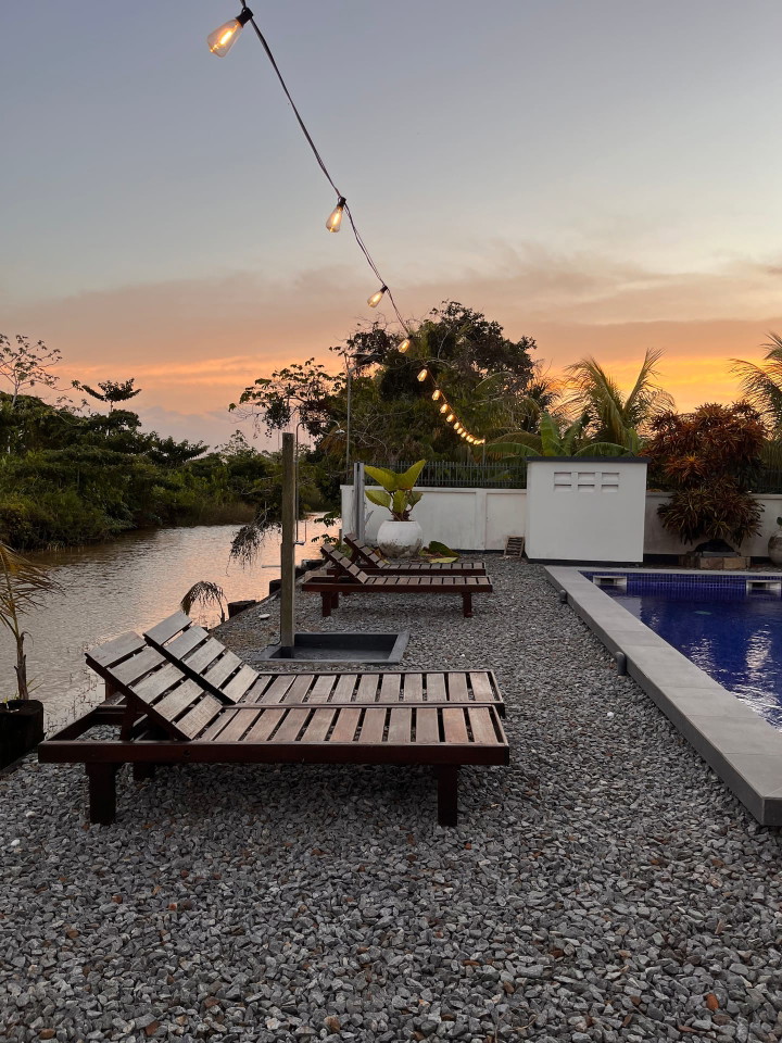 48andsunny, Stylish Tropical Villa With Swimming Pool - Suriname