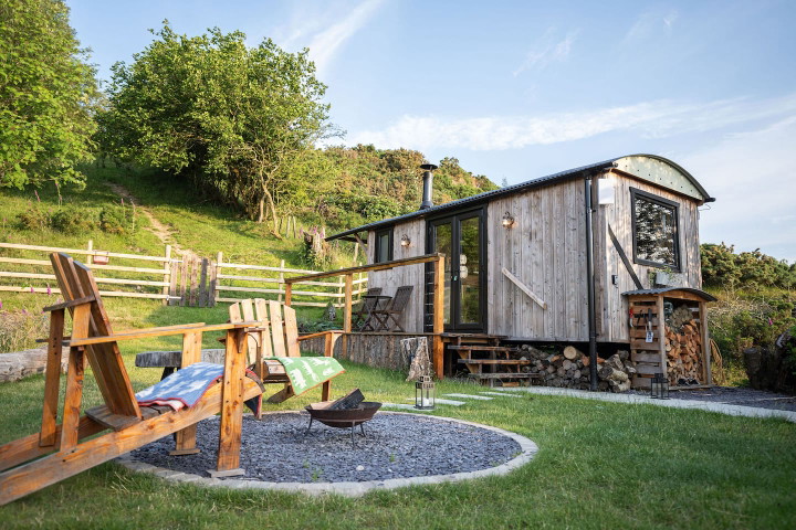 Loki Hut Graig Escapes - Wales
