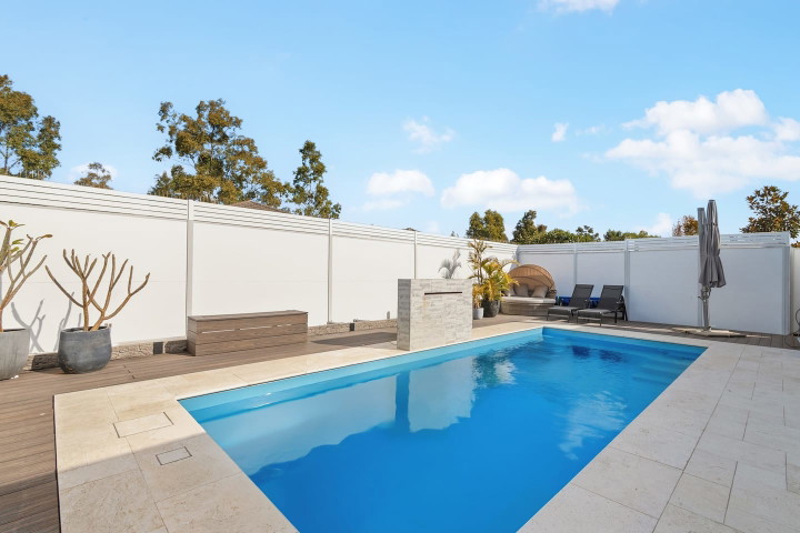 Villa Lapwing | Luxury Pool Retreat Near Penrith - Penrith