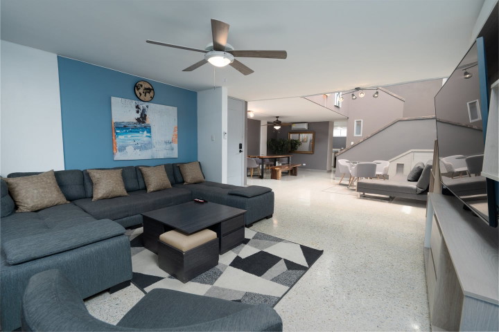 Rare Executive-style Penthouse - Chipichape | 302 - Cali