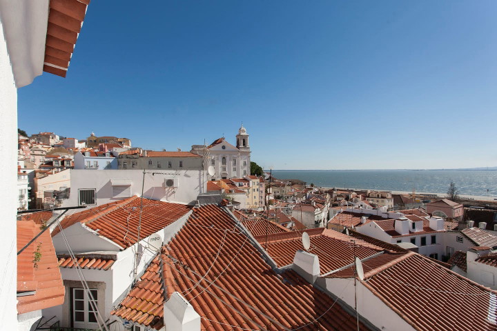 Alfama Avec Une Vue Incroyable Sur Le Fleuve - Lisboa