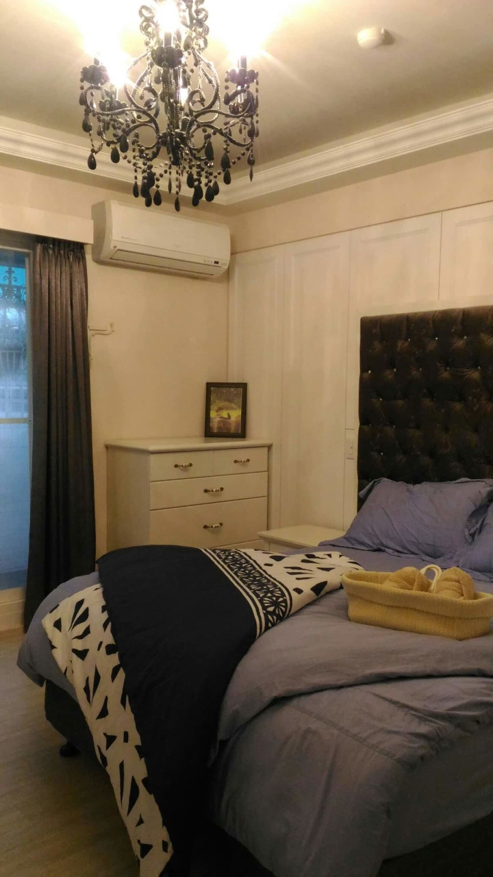More Than A Queen - Sized Bed. - Kaohsiung City