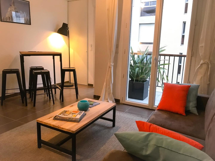 Bel Appartement Lumineux Rue Sainte, Saint Victor - Plan-de-Cuques