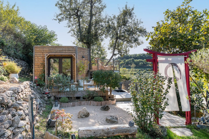 Ryokan Japonais, Vue D'exception, Option Spa - Ardèche