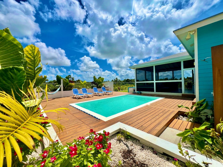 Palm Villa Bahamas - Bahamas