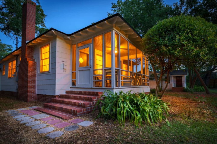 San Marco Area Bungalow * Cozy Screened Porch* - Jacksonville, FL