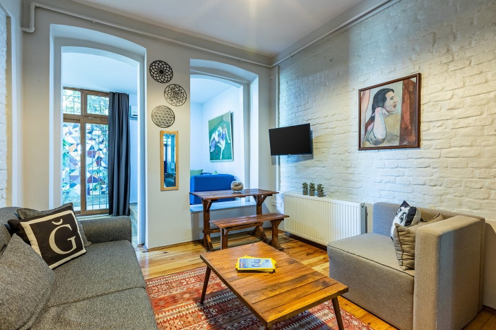 1 Bd Chic Garden Flat In Taksim - İstanbul