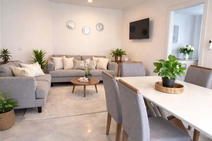 Modern, Elegant, Great Location - Manta