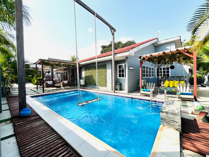 Private 4br Villa | Pool, Hot Tub + Chef Option - Ghana