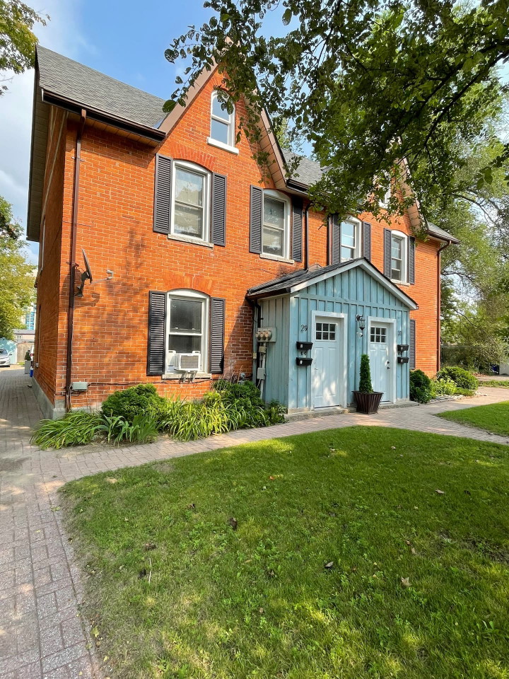 Historic Grace Premier - Barrie
