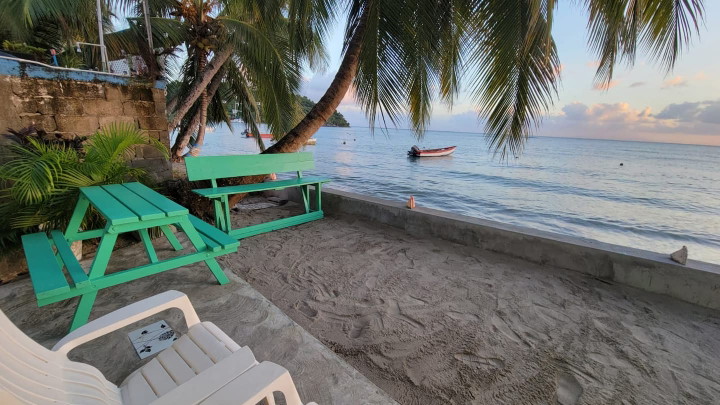 Seagull Suite B - Beach Front Living - Saint Lucia