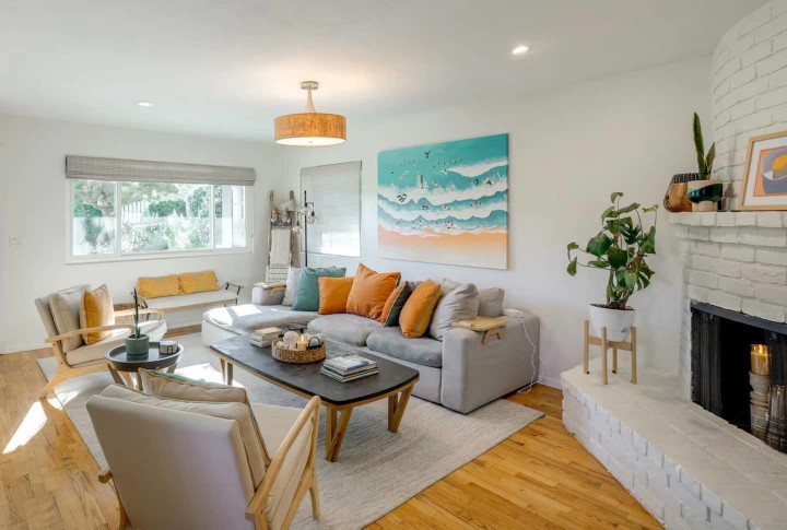 Monterey Bay 4br, 3ba, Hot Tub Near Beaches & Golf - Monterey, CA