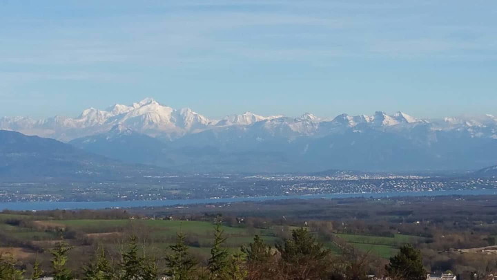 Villa Cozy, Own Garden, View. Near Geneva & Ski - Divonne-les-Bains