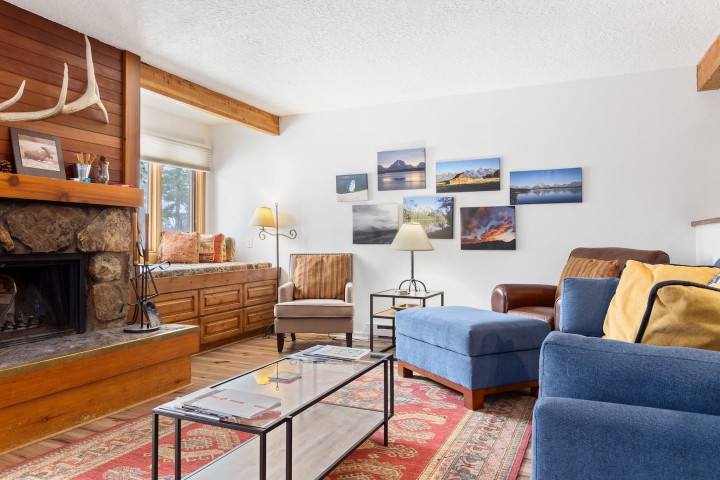 Avant-poste : Bearberry 3413 - Jackson Hole, WY