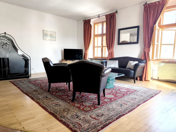 Get Comfy In The Heart Of Town - Stare Miasto