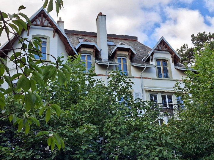 Studio Dans Ancienne Maison Parfaitement Située - Neuchâtel