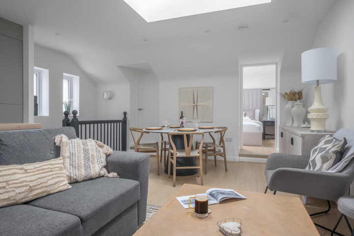 Stylish Loft | Central Grange | Sleeps 4 | Wifi - Grange-over-Sands