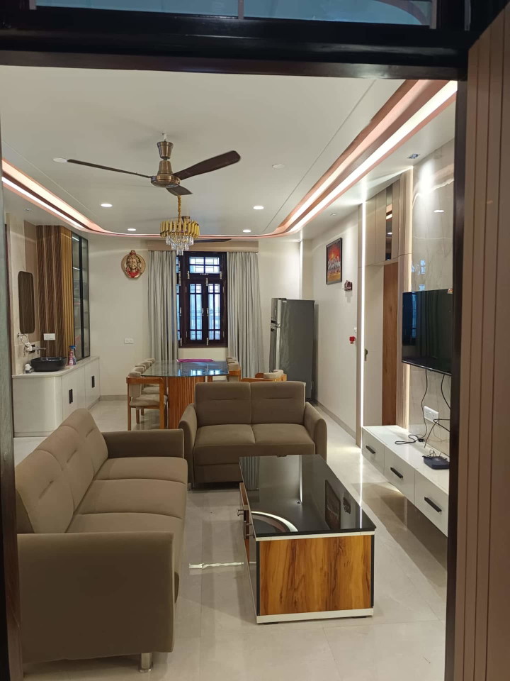 Royal 3bhk Stay | Luxury Interiors | Ensuite Rooms - Gorakhpur