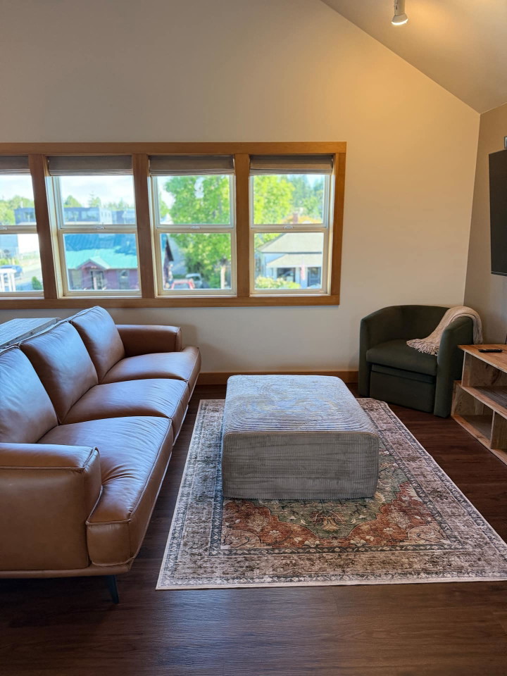 Remodel Complete! Beautiful Apartment In Town - Friday Harbor, WA