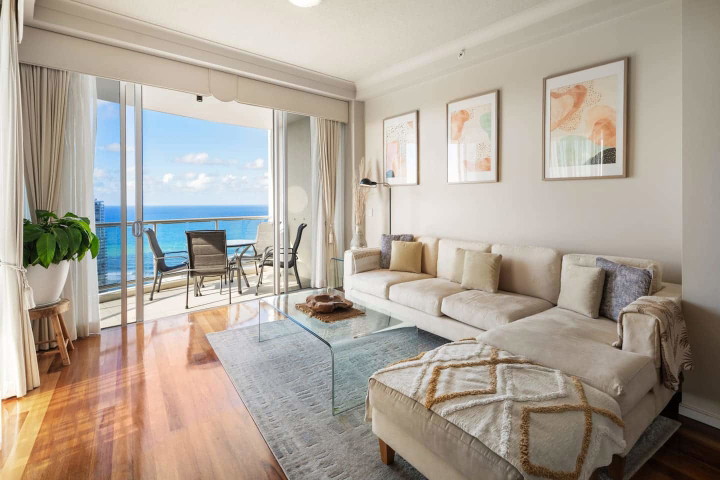 Zenith Shoreresort Living Above Surfers Paradise - Gold Coast