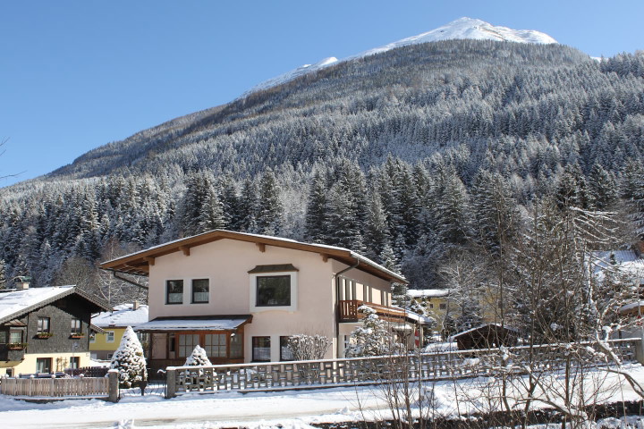 Fijn Appartement In Bad Gastein Met 4 Slaapkamers. - Bad Hofgastein